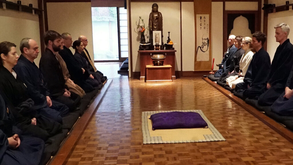 Zendo Etiquette - Zen Studies